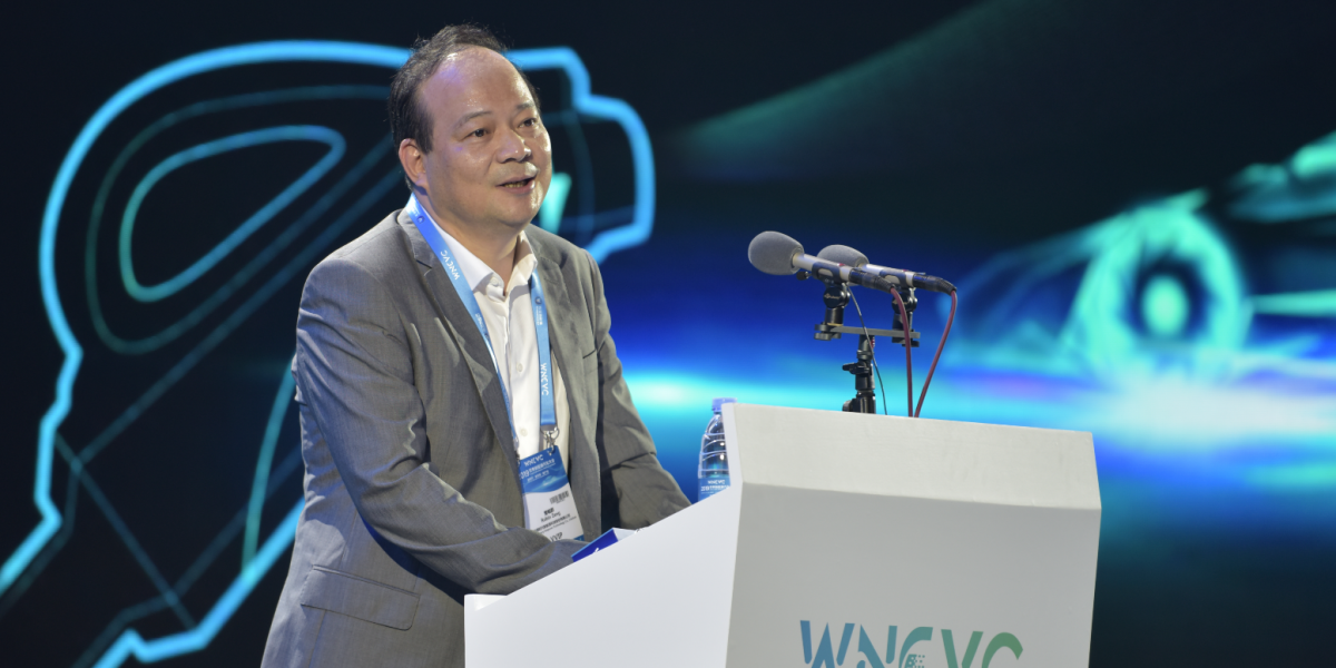 „Tot ce atinge Elon Musk se transformă în aur”: partenerul său de ...