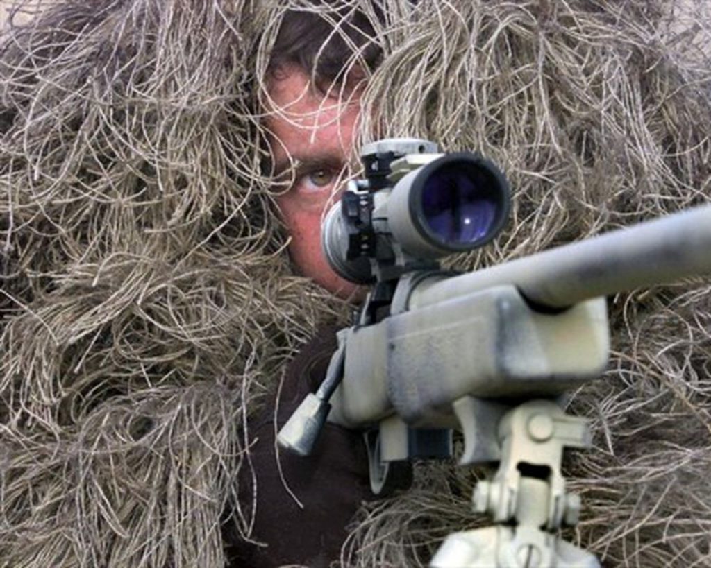 VIDEO Execuțiile ”chirurgicale” ale unui lunetist ucrainean, care a ...