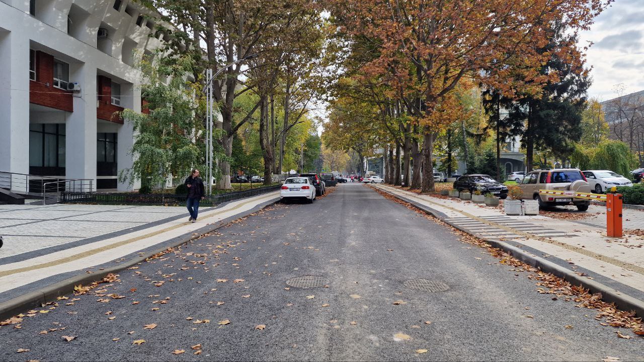 (FOTO) Străzi mai bune în centrul Chișinăului până la sfârșitul anului ...
