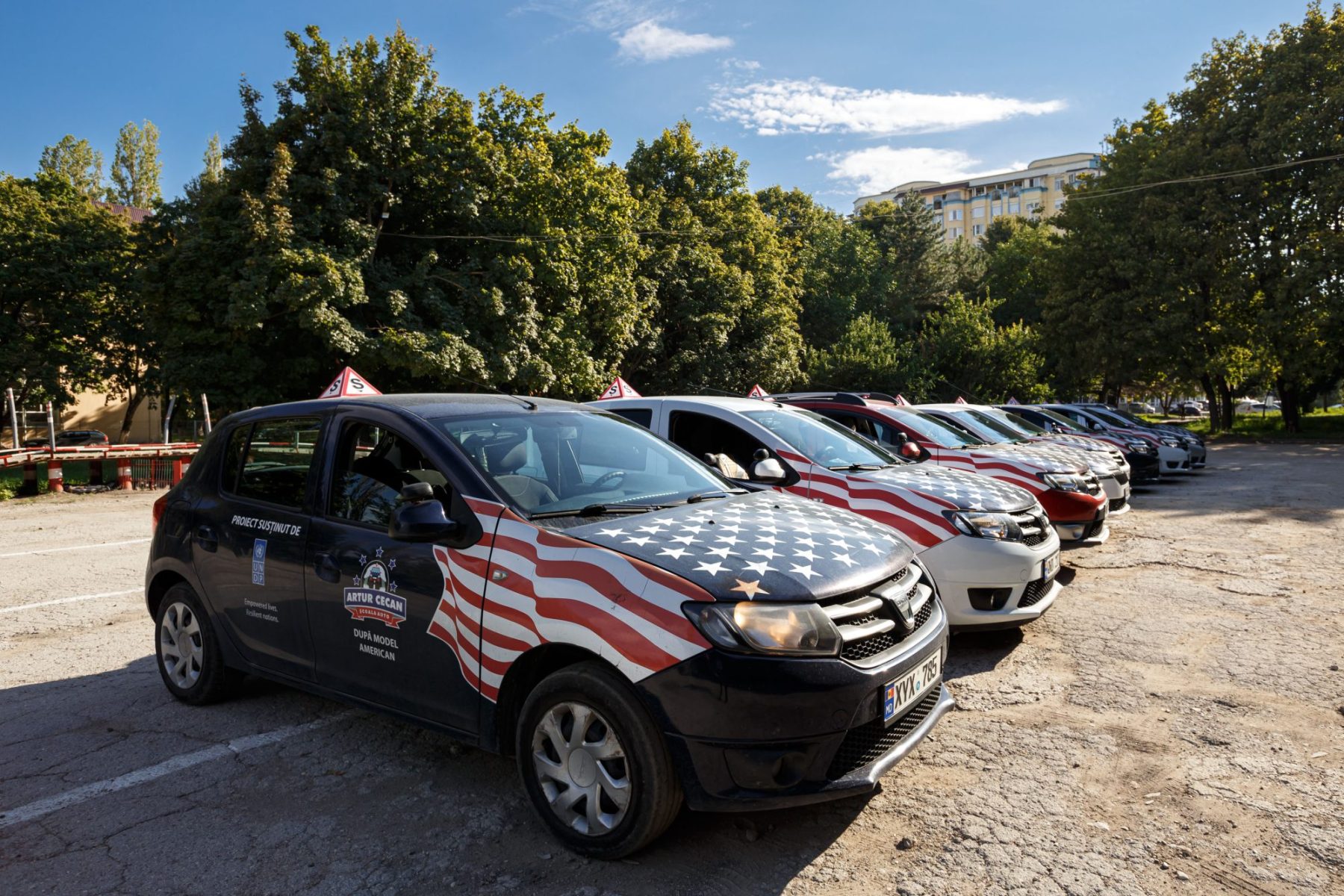 O școală auto de la noi s-a lansat în România - Bani.md