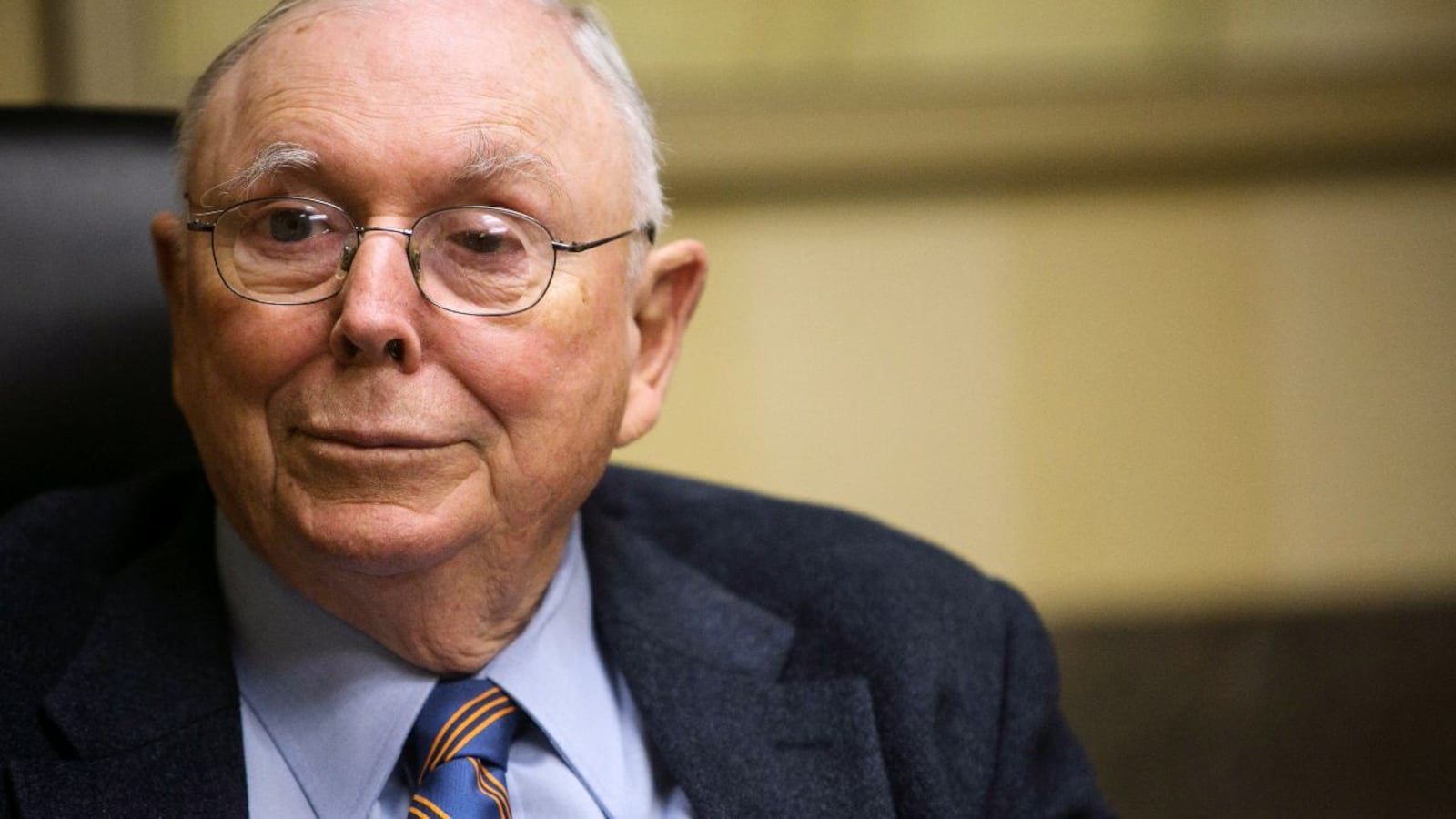 Charlie Munger, legendarul investitor de 99 de ani, mâna dreaptă a lui ...