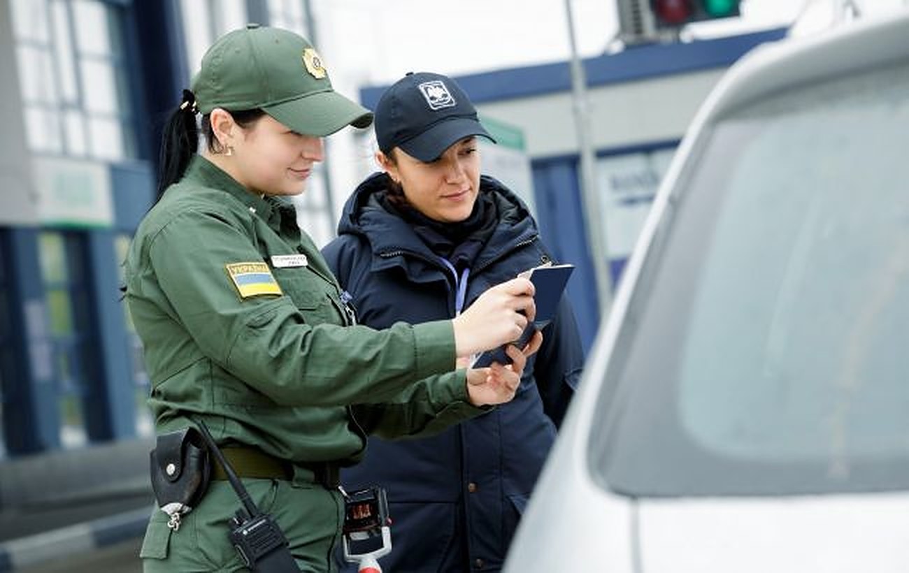 Ucraina redeschide punctul de control Cuciurgan la granița cu Moldova ...