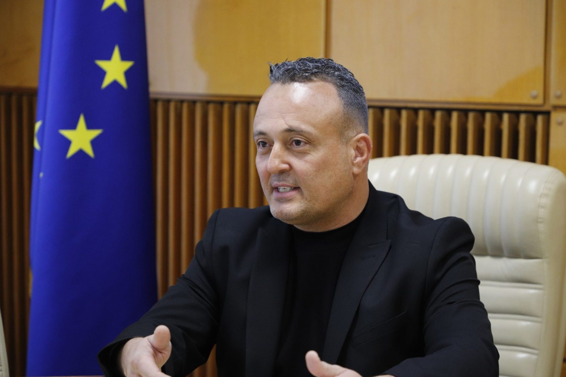 Moldova, cuibul hackerilor! O companie IT din Israel anunță că vine să investească în Moldova ...